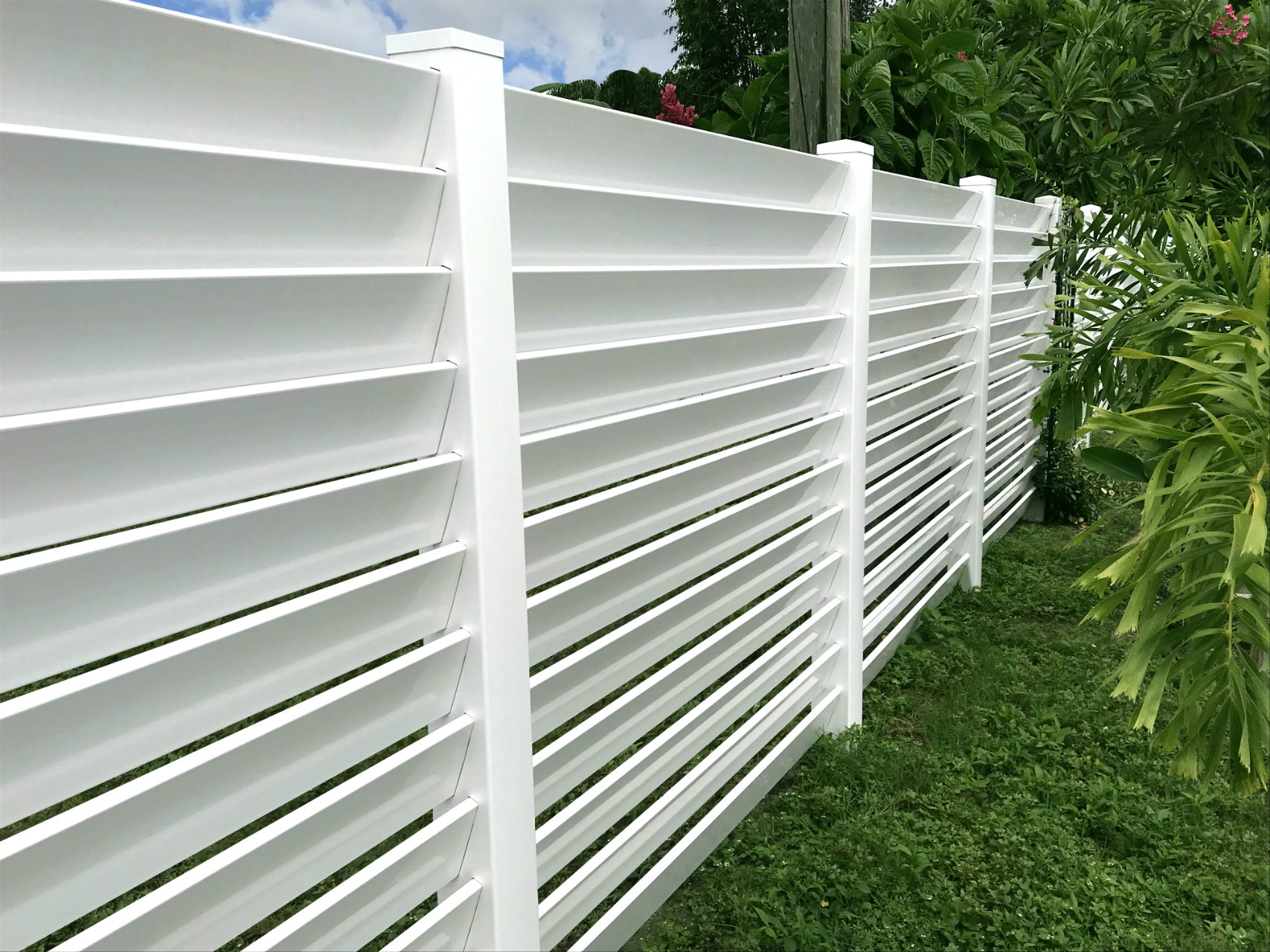 Custom Fences - Best Fence & Rail of Florida