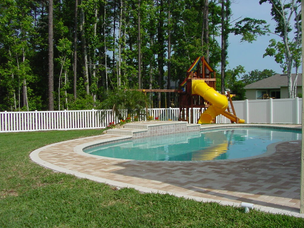 How to Maintain Style and Meet Florida Pool Safety Requirements – Best ...